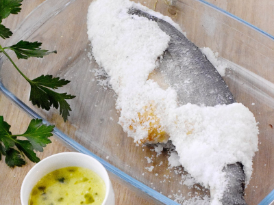 Recipe Salt Crusted Sea Bass - FRIJE